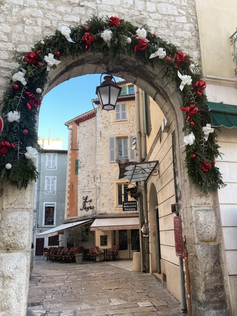 Visiter Vence (06) : les 10 lieux incontournables - 2024